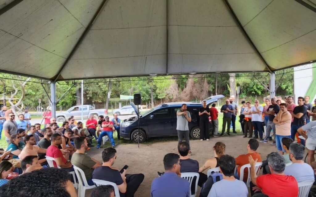 Trabalhadores da Regap e UTE-IBT aprovam manutenção da greve ...